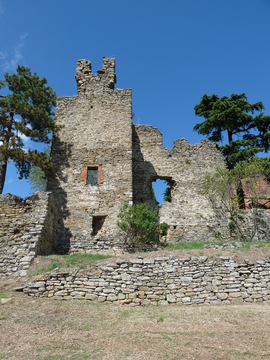 Dal Castello di Fontignano al Castello di Montali | THEBINUTREK ...