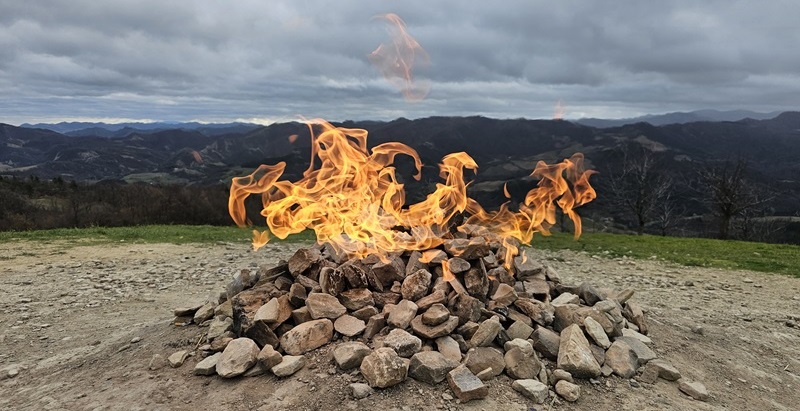Monte Busca: il (non) vulcano più piccolo del mondo | THEBINUTREK ...